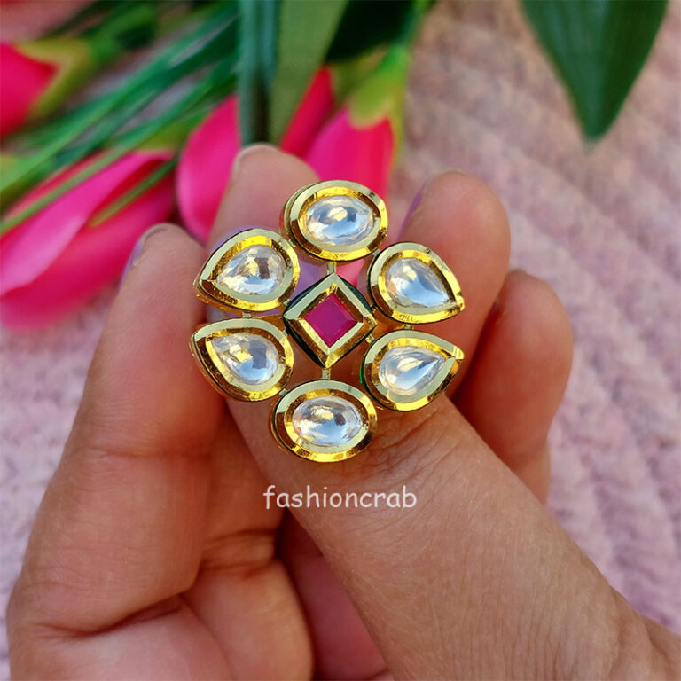 Sanaya Kundan Ring | FashionCrab.com
