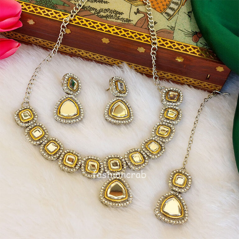 Big Stone Choker Necklace for Saree | FashionCrab.com