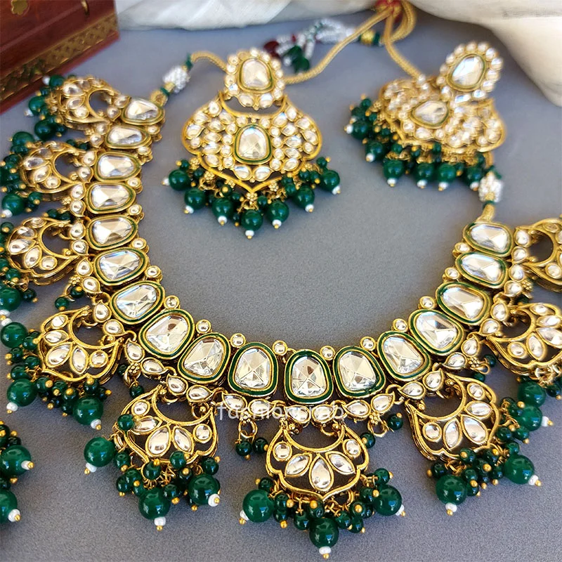 Traditional Green Kundan Necklace | FashionCrab.com