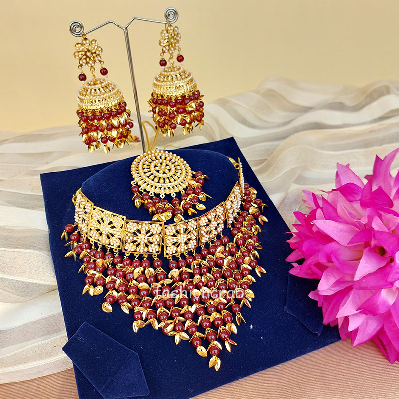 Sonam Bajwa Jewellery Set - Maroon | FashionCrab.com
