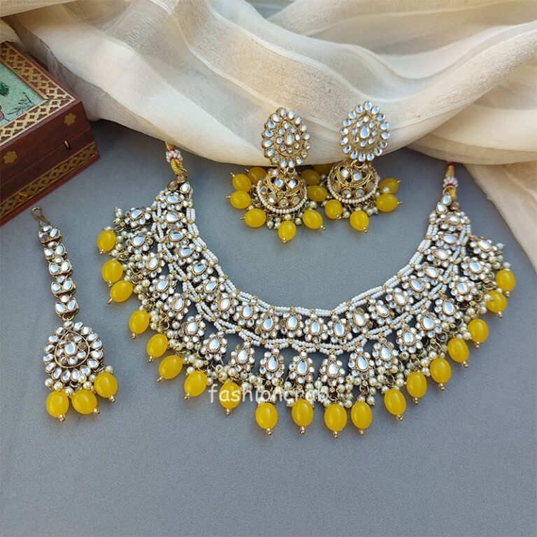Yellow Color Bridal Kundan Jewellery Set | FashionCrab.com