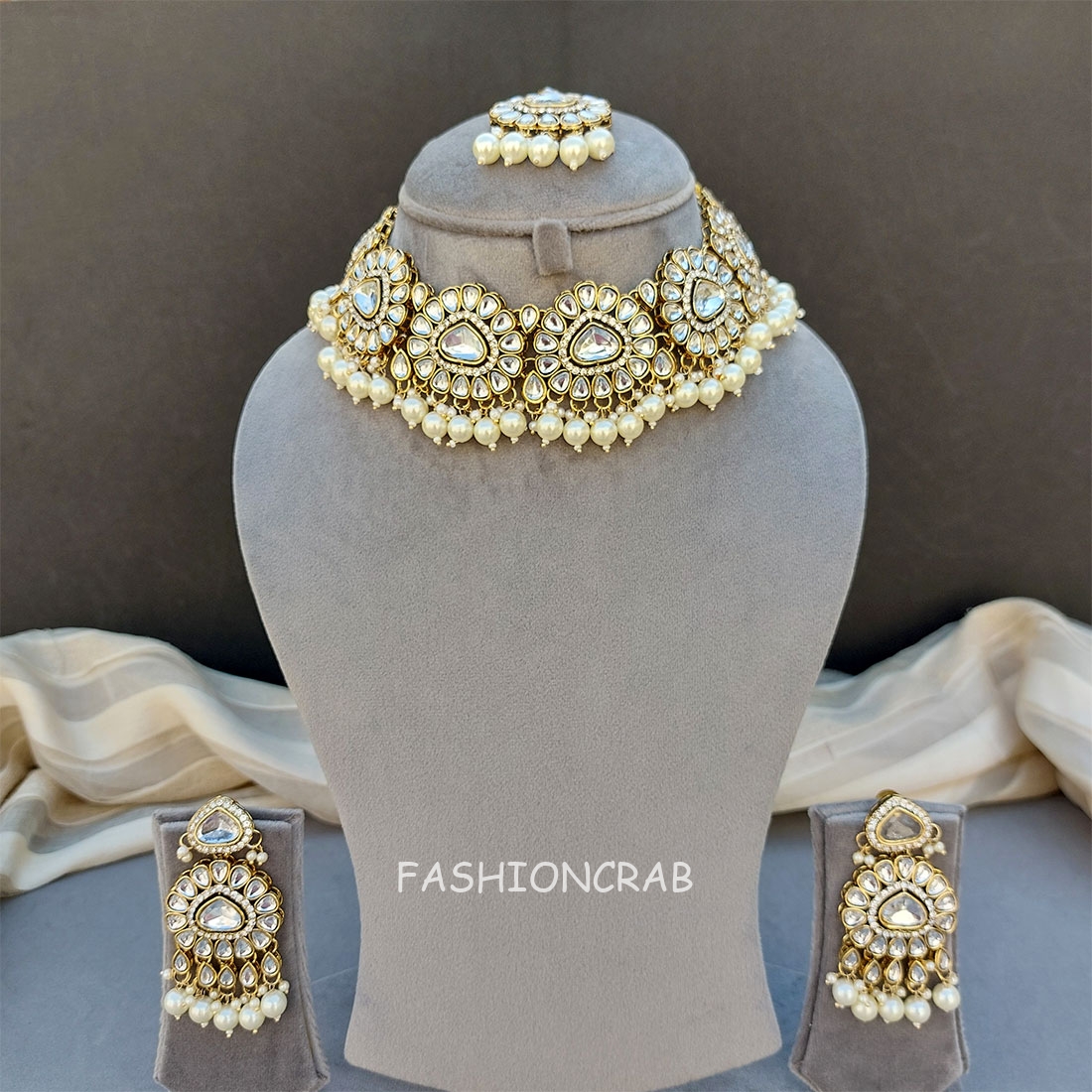 Monika Pearl Necklace and Earring Set - White | FashionCrab.com